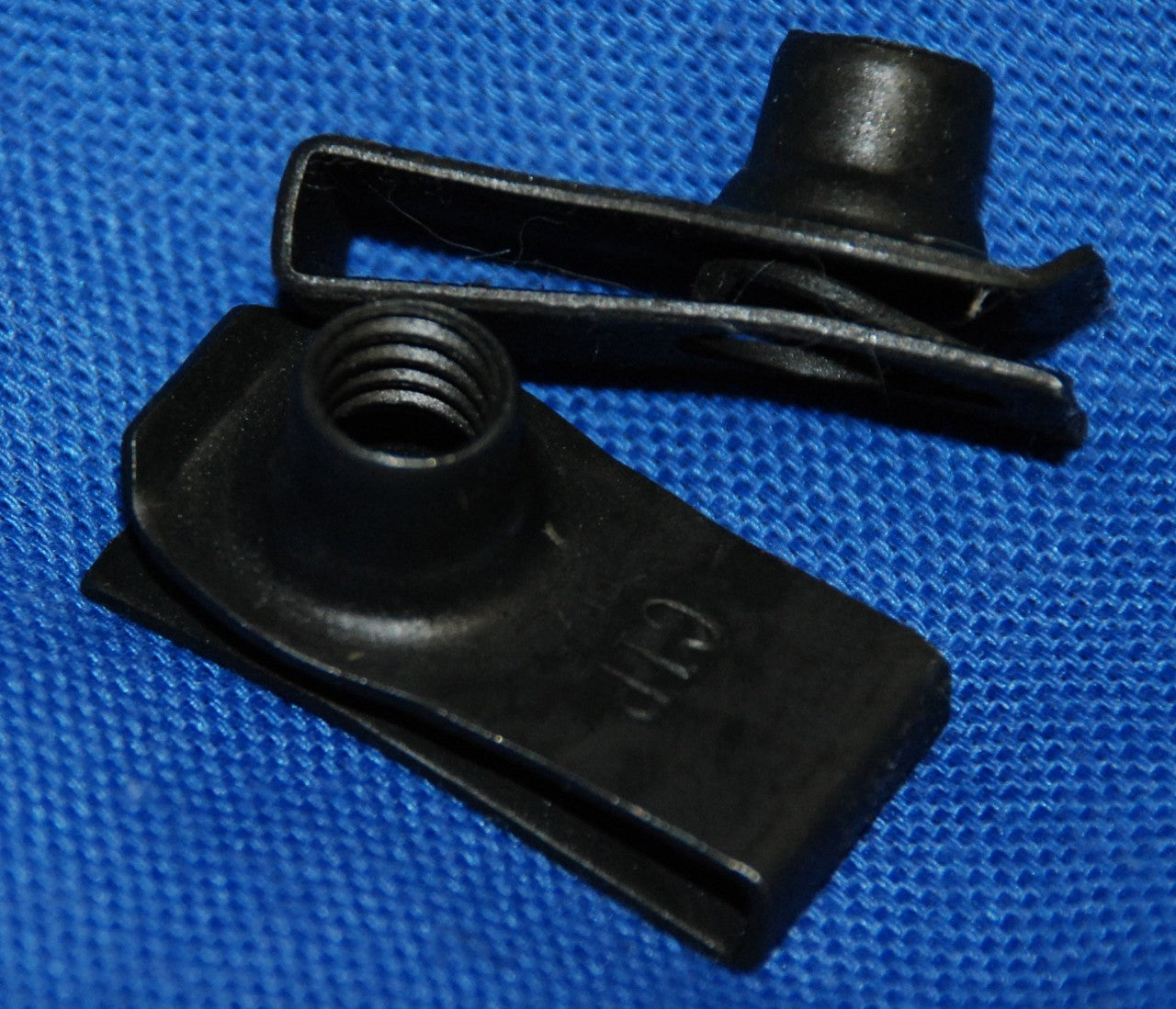 FORD FENDER MOUNT CLIP NUT for XR XT XW XY XA XB XC SET OF 2